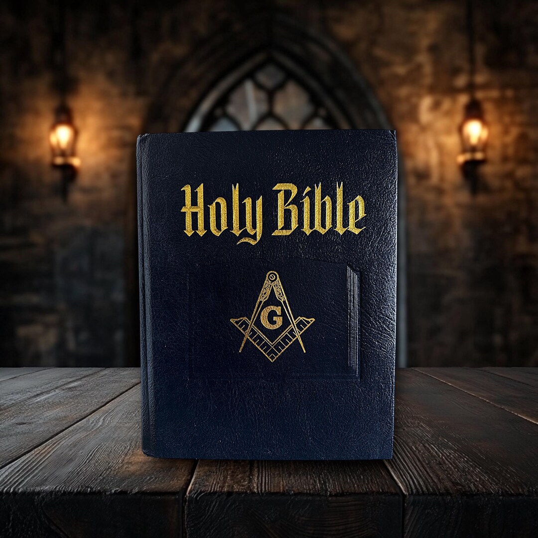Vintage Masonic Symbol Holy Bible, 1988 Freemason Bible, Deluxe Red ...