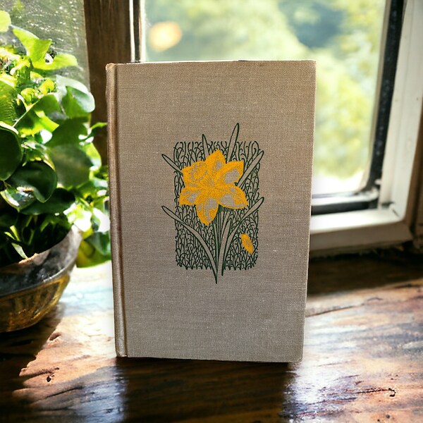 Vintage Flower Book - Etsy