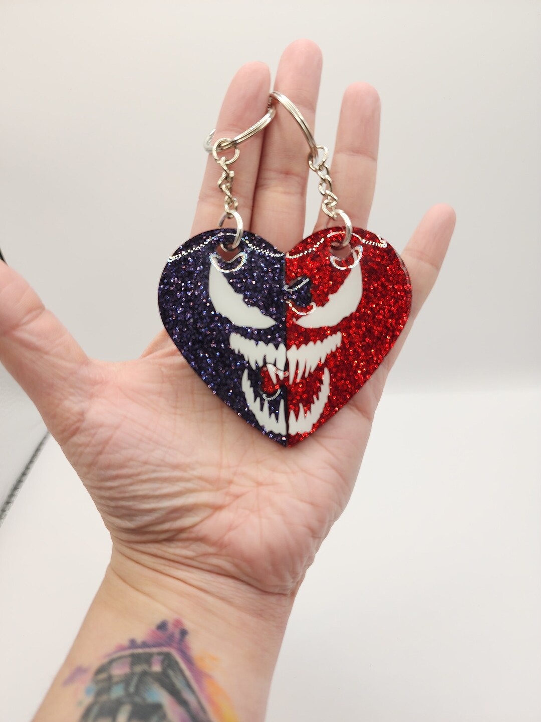 Venom and Carnage BFF Keychains - Etsy