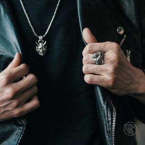 Sterling Silver Bear Ring , Mens Bear Head Ring, Oxidized Men Ring Wild ...