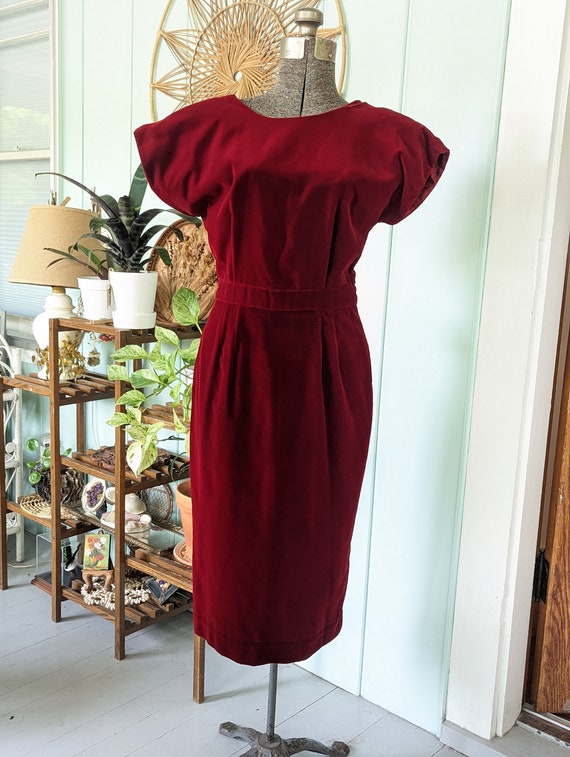 60s Vintage Wiggle Dress - Gem