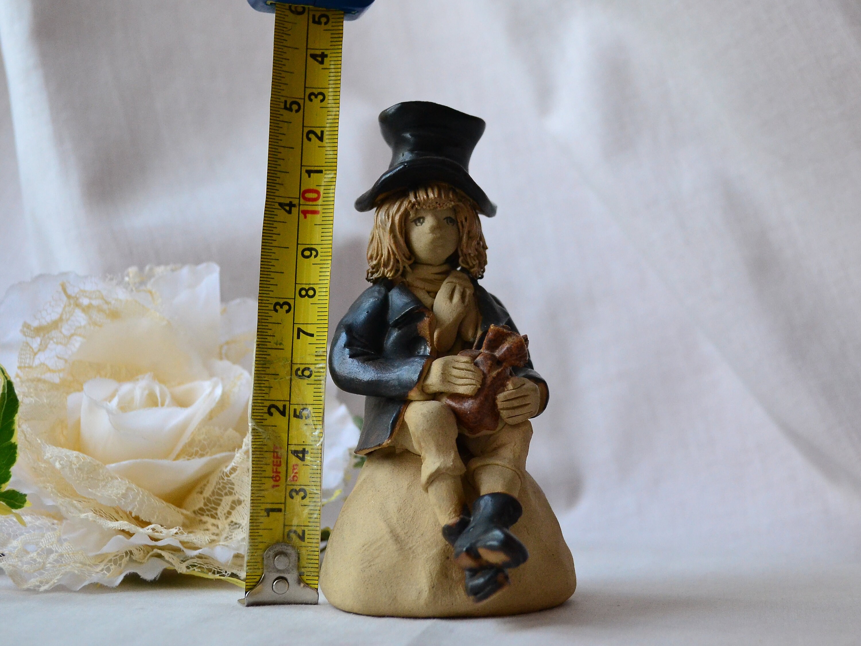 Wanderer Figurine Pottery Artwork Boy Figurine - Etsy UK