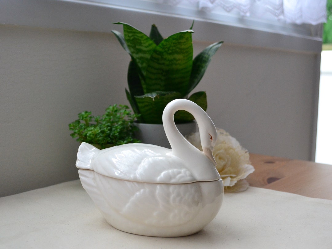 Swan Porcelain Box Swan Trinket Box White Swan Jewellery Box Wedding ...