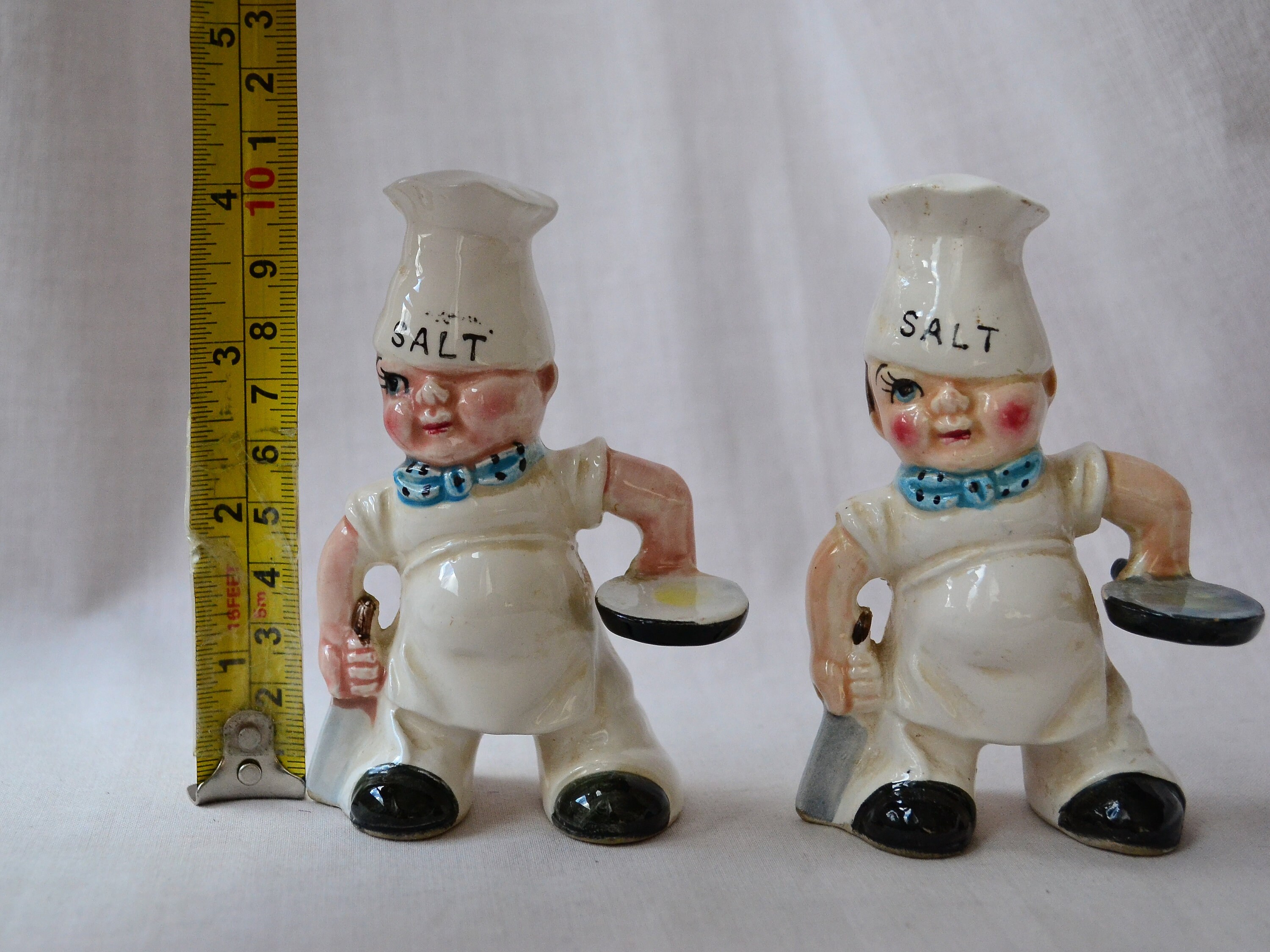 Salt Shaker Chef Salt Shaker Single Salt Shaker Chef Figurine - Etsy