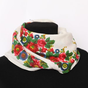 SALE ! Vintage Shawl Soviet Shawl Wool Floral Scarf Vintage Shawl Women ...