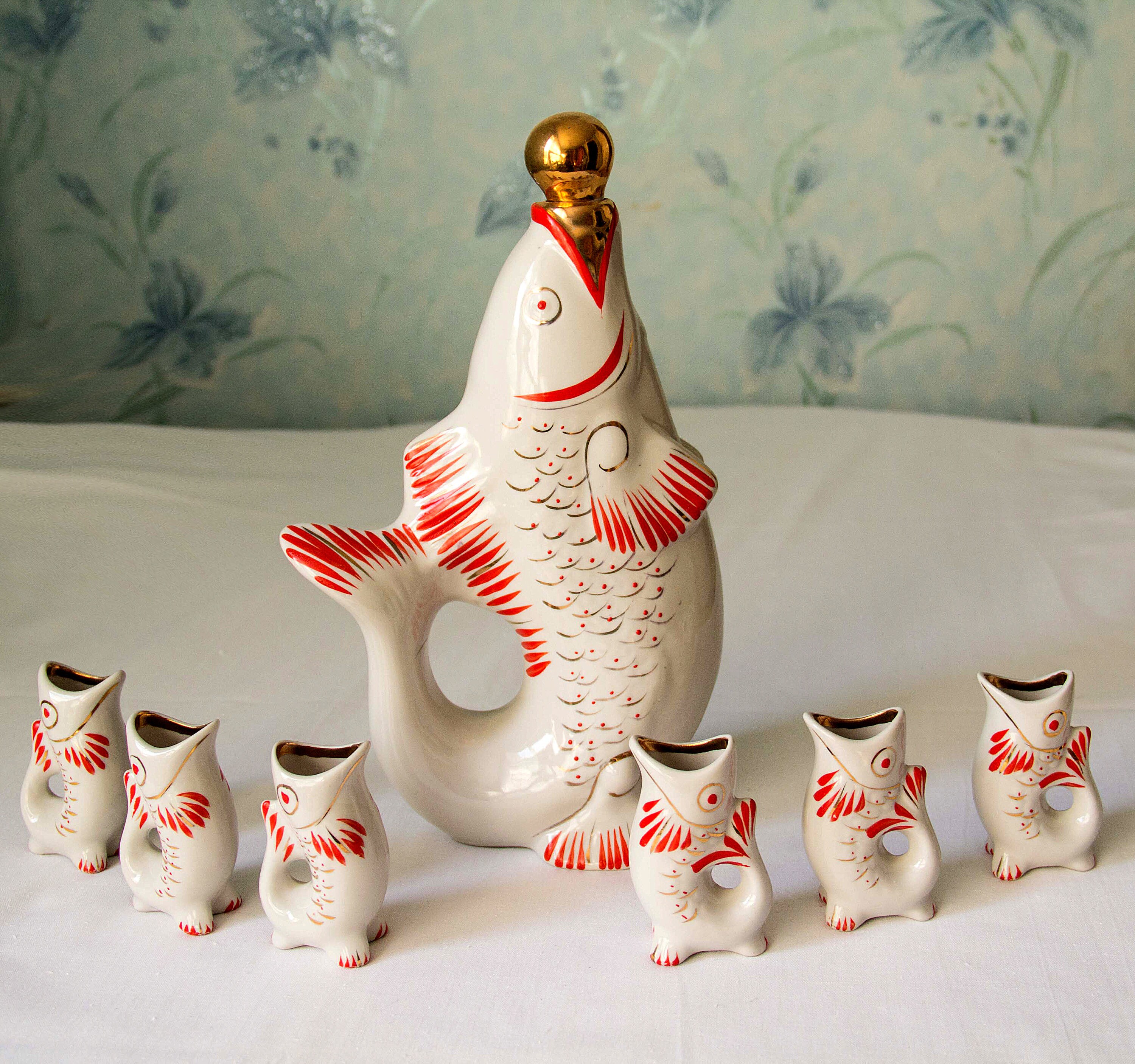 Set of fish carafe and 6 wine glasses vintage carafe vintage | Etsy