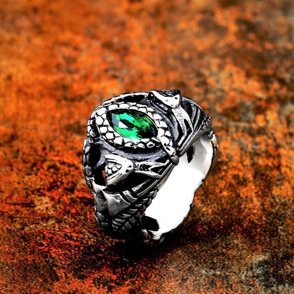 Green Snake Ring - Etsy UK