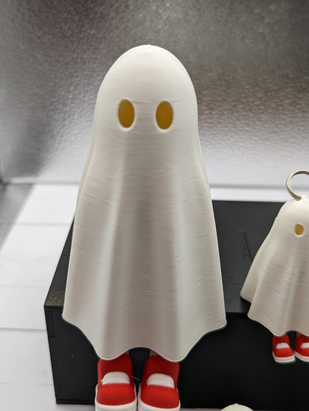 Cute Ghost With Legs - Zou Ghost - 3D Printed Ghost - Etsy Cute Ghost With Legs - Zou Ghost - 3D Printed Ghost - Etsy