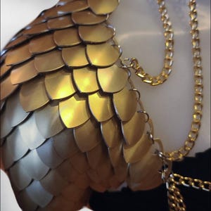 Gold Scalemail Fae Fantasy Shoulder Armor: Dragon Scale Viking Gala ...