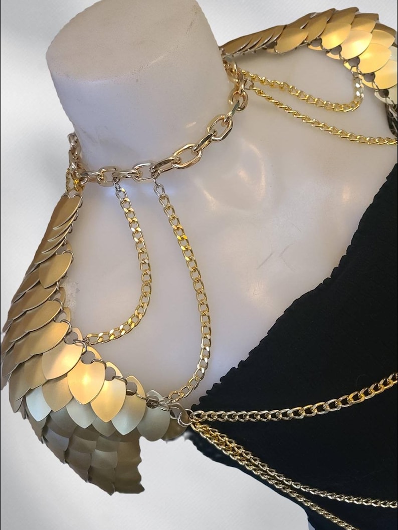 Gold Scalemail Fae Fantasy Shoulder Armor: Dragon Scale Viking Gala ...