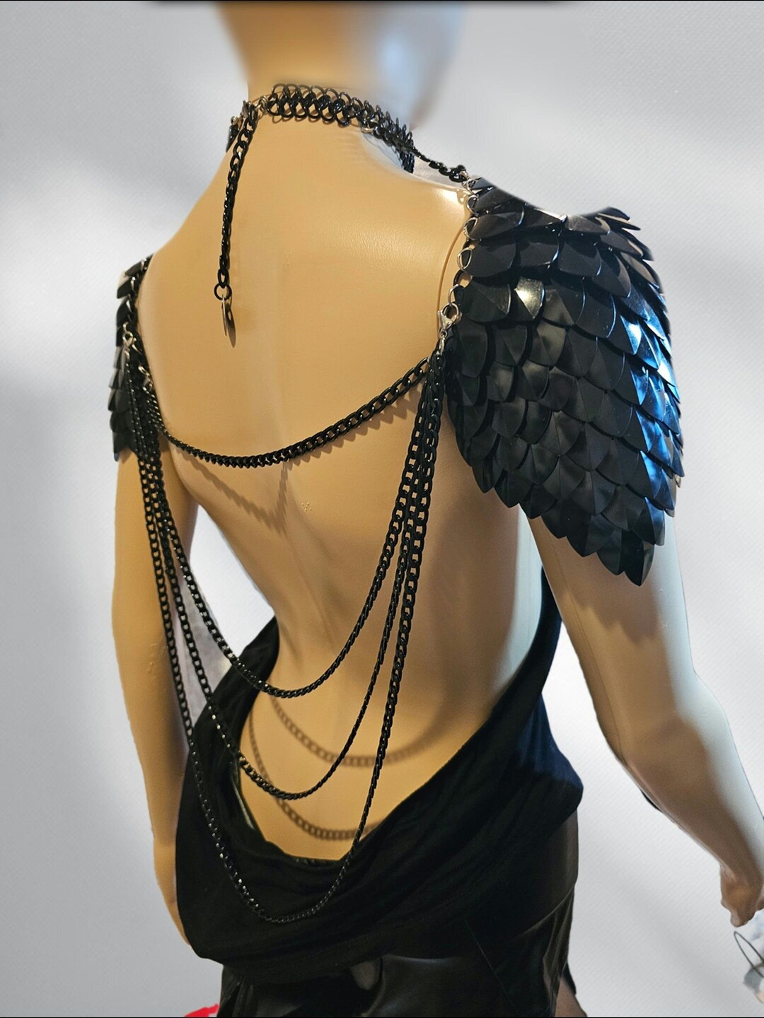 Scalemail Shoulder Armor: Metal Dragon Scale Spaulders, Fairy Cosplay ...