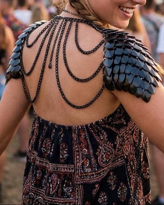 Dragon Scale Royal Fae Fantasy Shoulder Armor: Viking Scalemail Gala ...