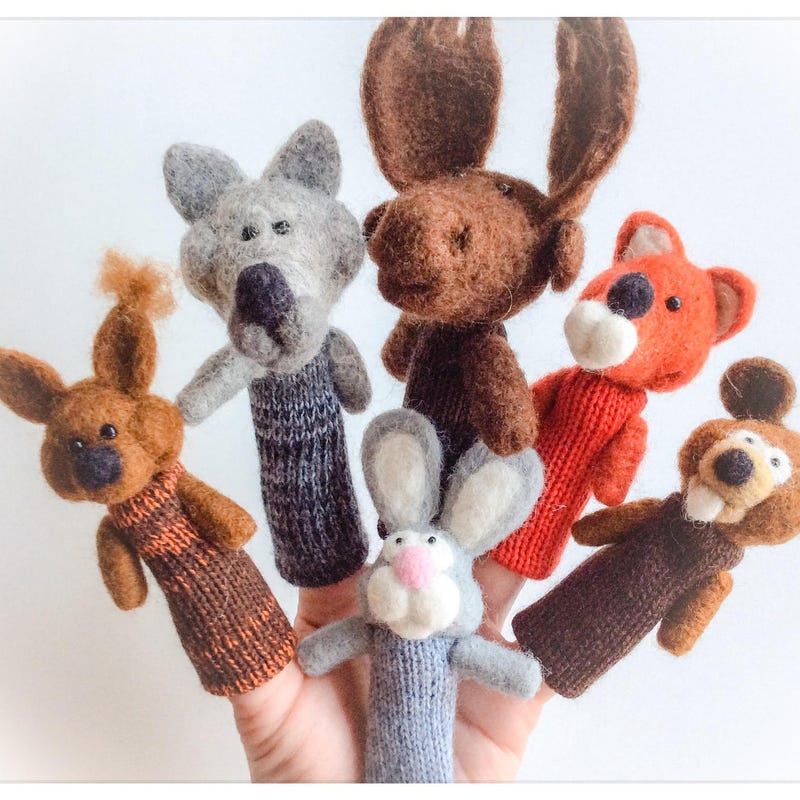 Wolf Finger Puppet - Etsy