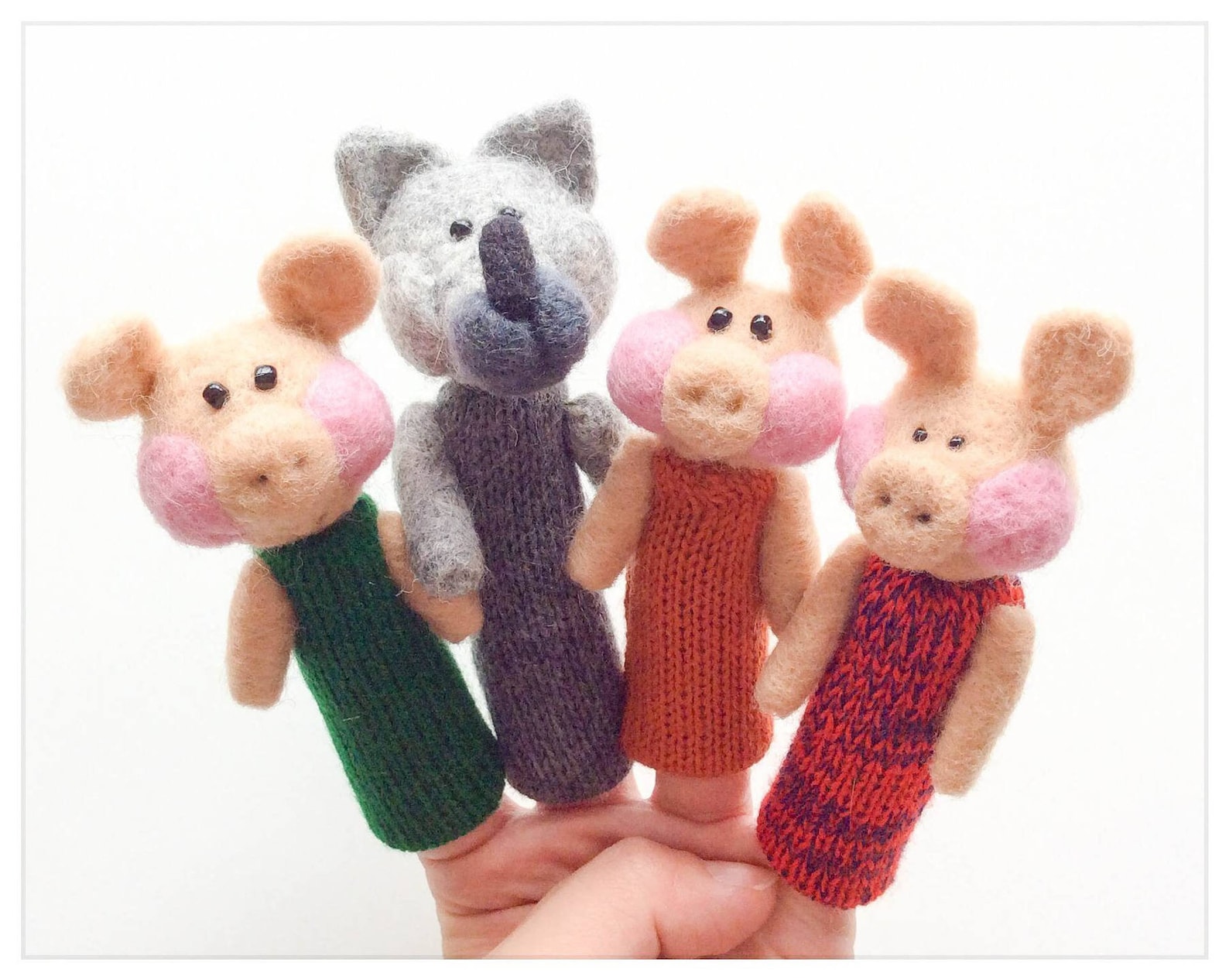 The Three Little Pigs Wool Finger Puppets - Etsy