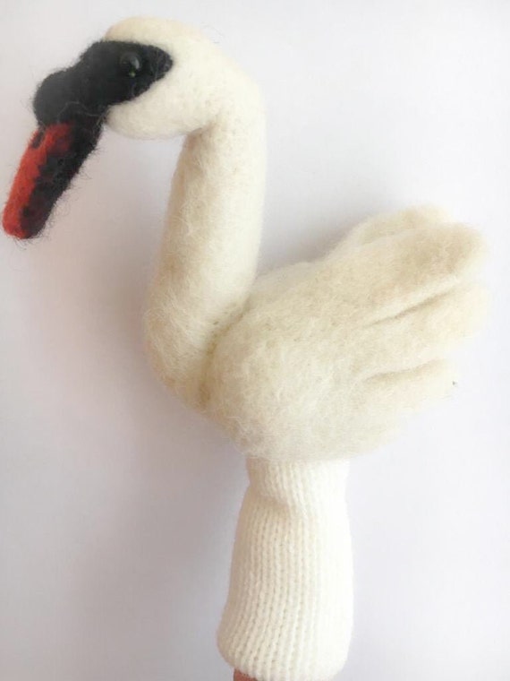 Finger wool puppet Swan | Etsy