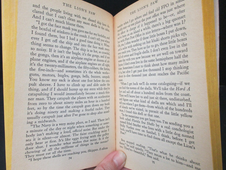 The Lion's Paw by Robb White Vintage Paperback Mystery - Etsy