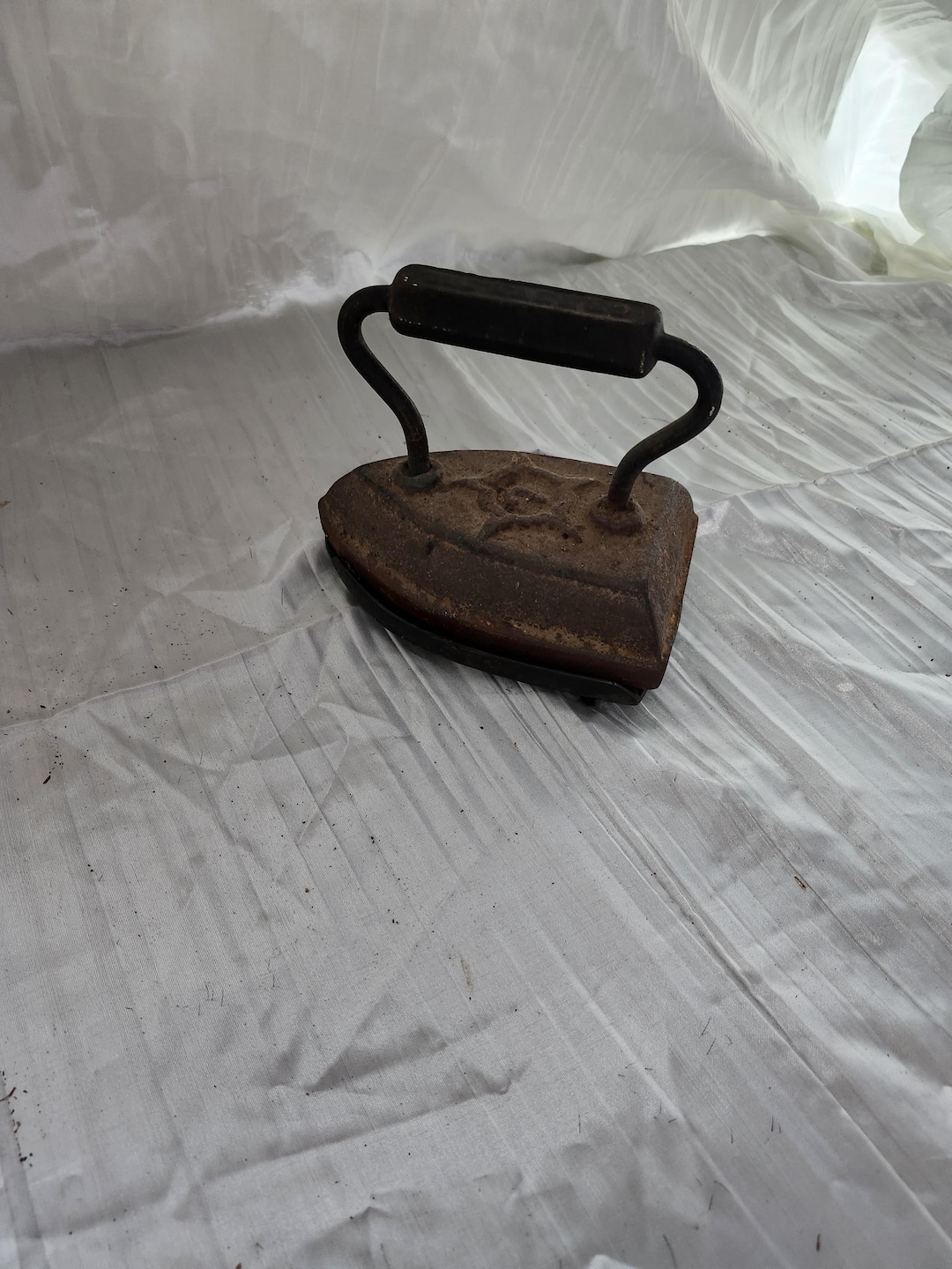 Vintage Cast Iron Iron With Rest - Etsy