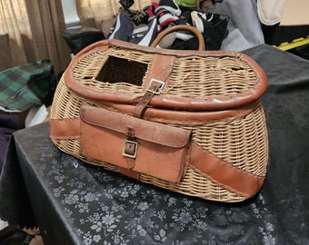 Vintage Fishing Creel Wicker Basket With Leather Canvas Straps British ...