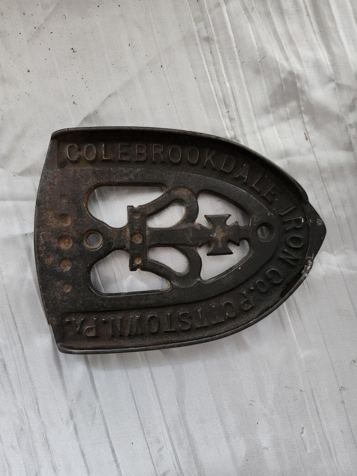 Vintage Cast Iron Iron With Rest - Etsy