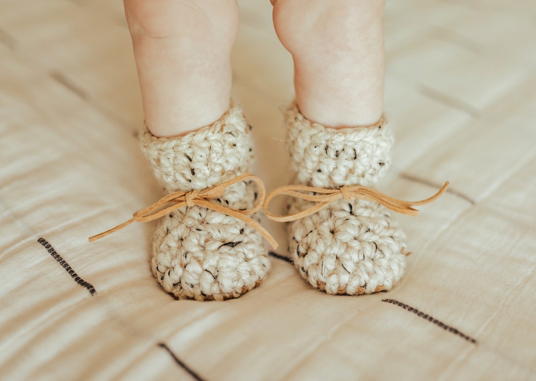 Neutral Baby Booties, Baby Shower Gift, Gender Neutral Booties, Winter ...