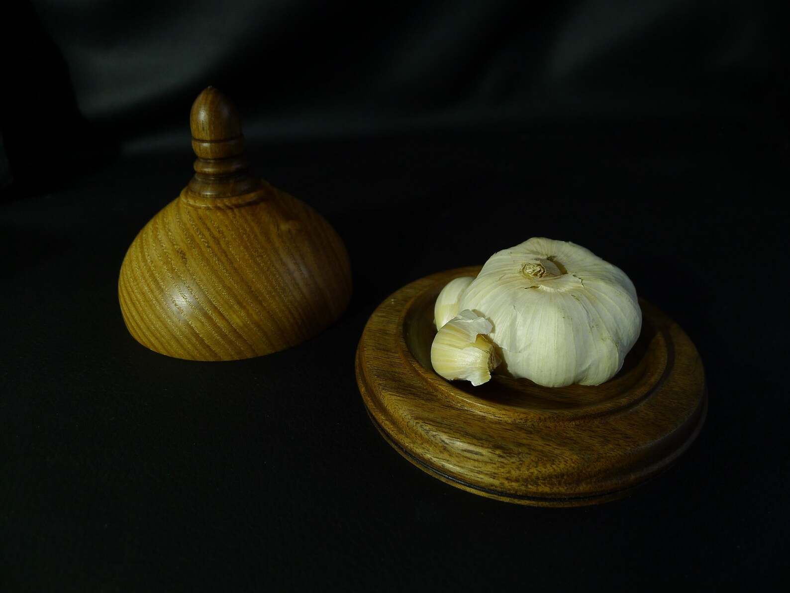 Garlic Box in Sophora Japonica & Walnut. Garlic Cover. Garlic - Etsy