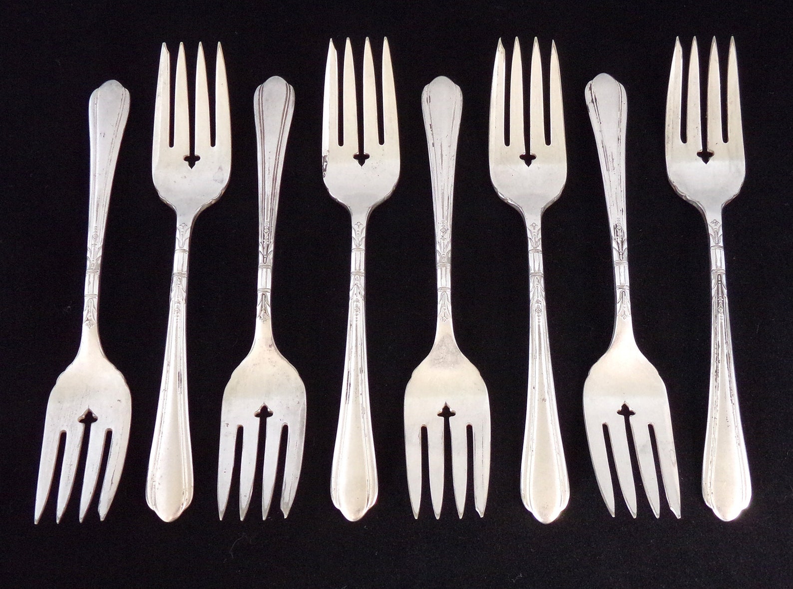 Tudor Plate Oneida Community Silver Plated Salad Forks - Etsy