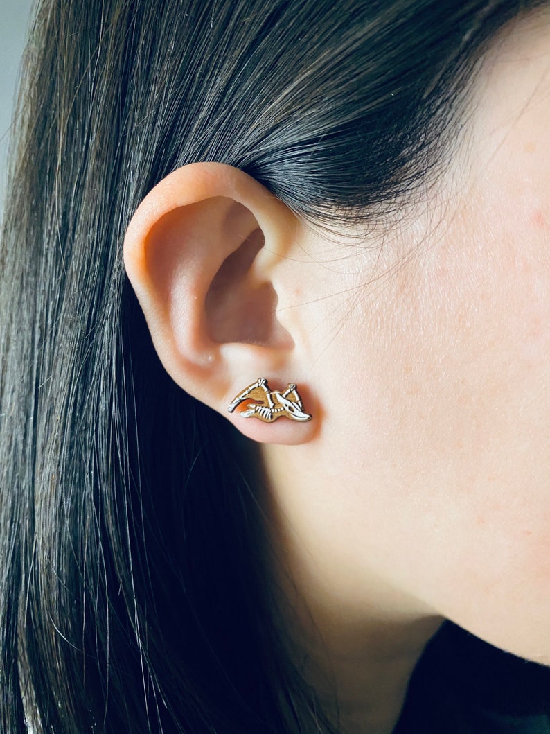 Hand Painted Pterosaur Pterodactyl Skeleton Dinosaur Earrings - Etsy