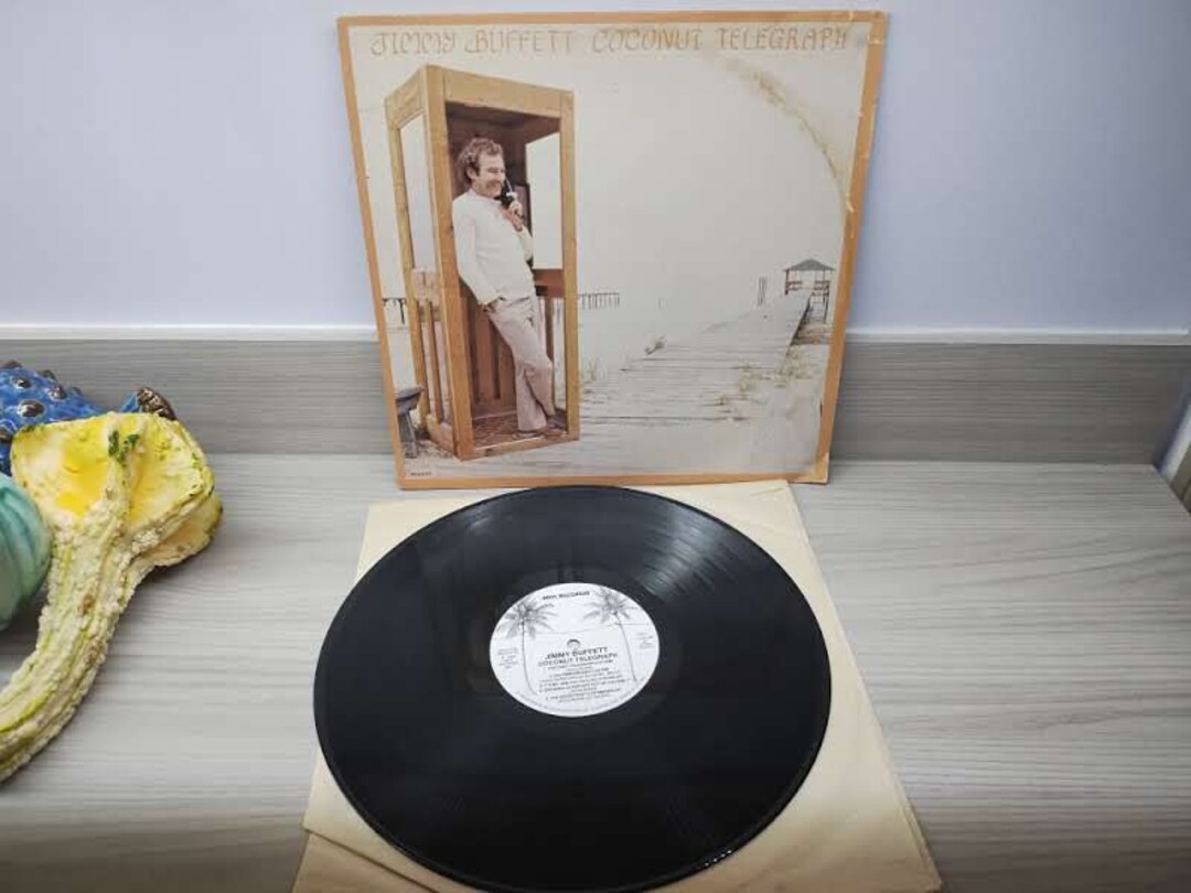 33 Vinyl LP Album Jimmy Buffett Coconut Telegraph Album in Like New ...