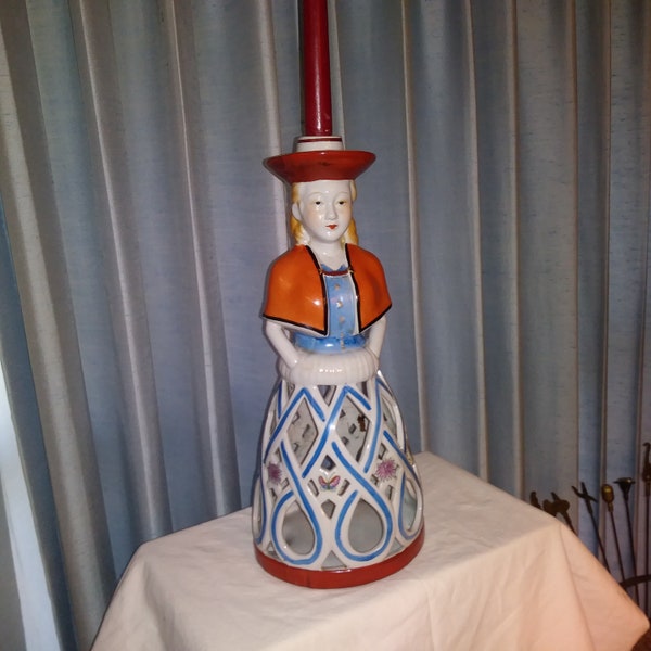 Porcelain Napkin Lady - Etsy