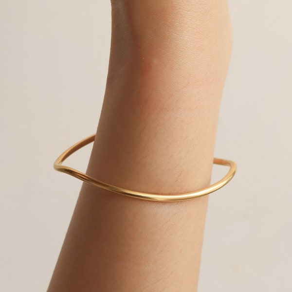 Minimalist Bangle - Etsy