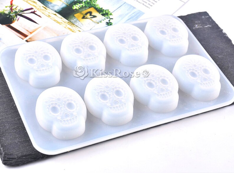 Halloween Skull Silicone Mold-cute Skull Pendant Resin Molds-skull ...