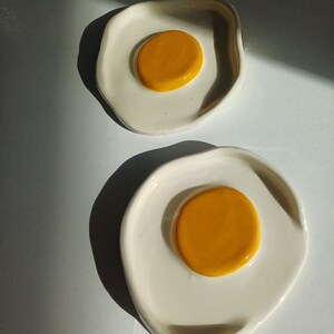 Spoon Rest Fried Egg - Ceramic Kitchen Ware - Handmade Spoon Rest ...