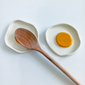 Spoon Rest Fried Egg - Ceramic Kitchen Ware - Handmade Spoon Rest ...