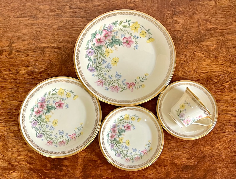 Vintage Lenox "flower Song" Dinnerware, 30-piece Cream China Set - Etsy