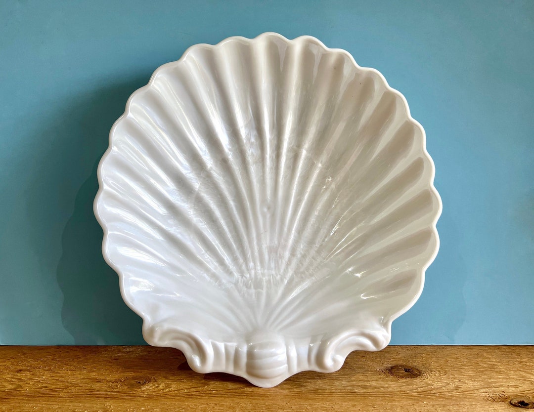 Extra Large White Pearlescent Plastic Bowl White Sea Shell Shaped ...