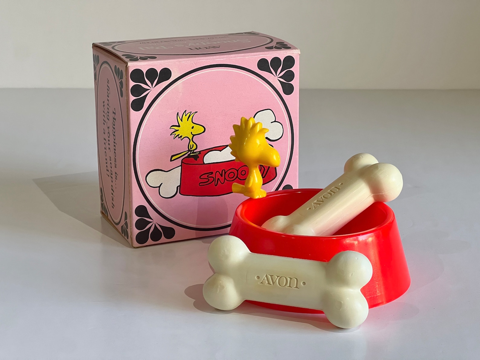 1973 Snoopy's Pal Woodstock - Peanuts Avon Soap Dish & Bone Soaps in ...