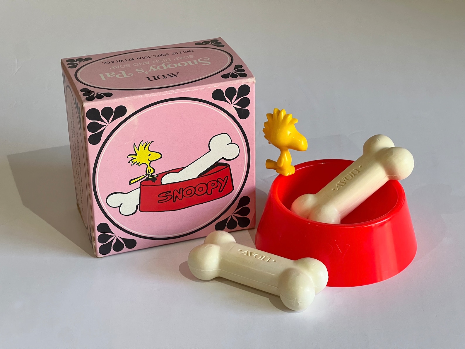 1973 Snoopy's Pal Woodstock - Peanuts Avon Soap Dish & Bone Soaps in ...