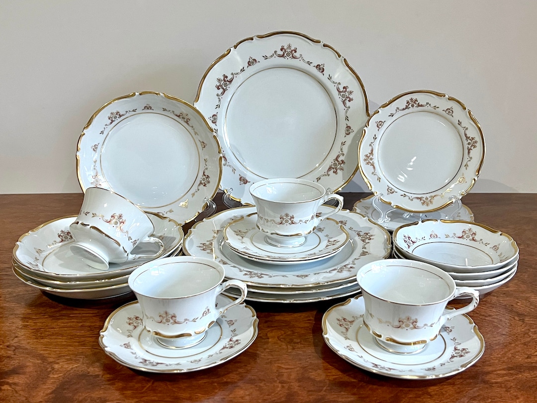 Vintage Fine Seyei China Coventry 24 Pc Dinnerware Set for 4 - Etsy ...