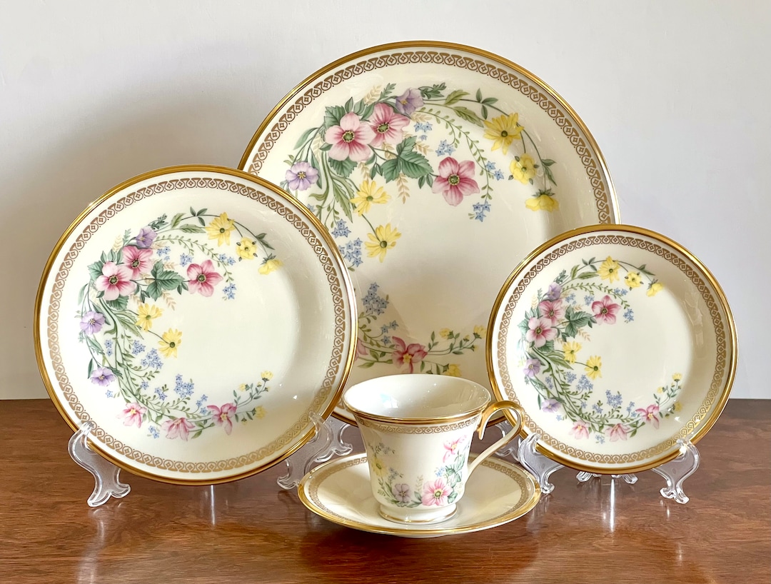 Vintage Lenox "flower Song" Dinnerware, 30-piece Cream China Set - Etsy