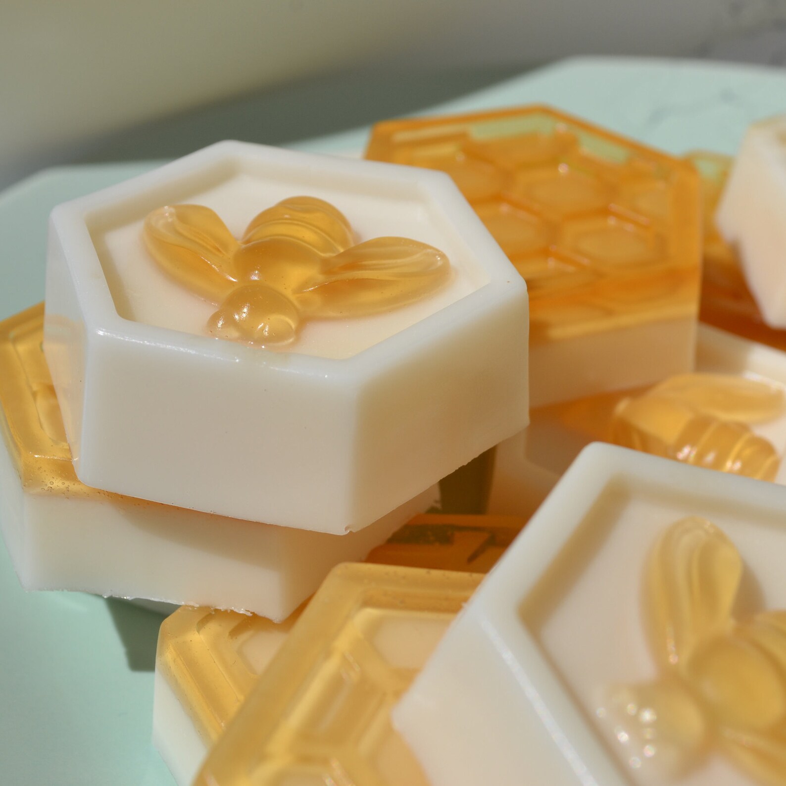 HONEYBEE HONEYCOMB SOAP Set, Natural Raw Honey Soap, Bumblebee Baby ...
