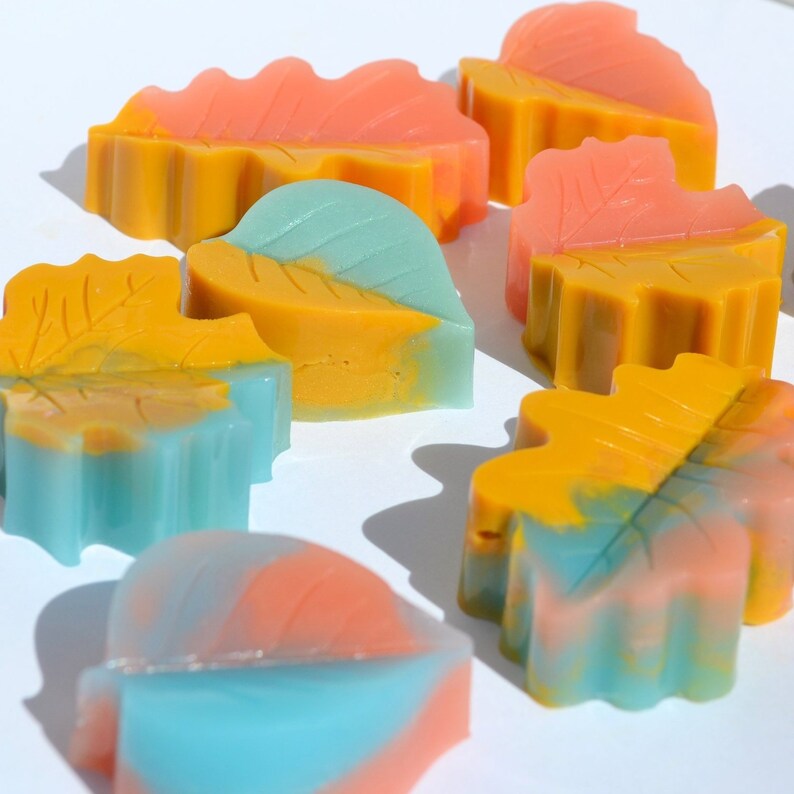 25 FALL PARTY FAVORS Leaf Shaped Soaps Thanksgiving Gifts for - Etsy