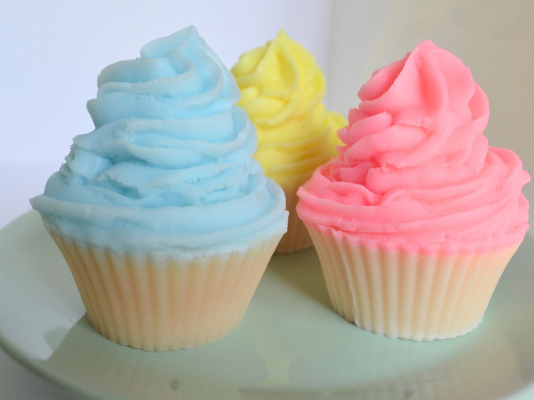 CUPCAKE SOAP, Jumbo Cupcake Shaped Glycerin Soap, Realistic Looking ...
