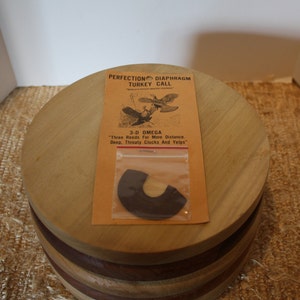 Vintage Perfection Diaphragm Turkey Call 3-D Omega Three Reeds for ...
