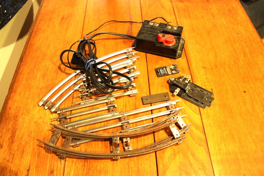Lionel Hobby Transformer Model 4860 Miscellaneous Track and CTC Lockon ...