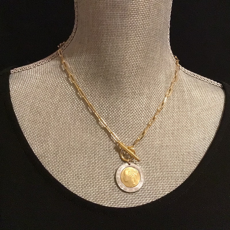 Lira Necklace - Etsy