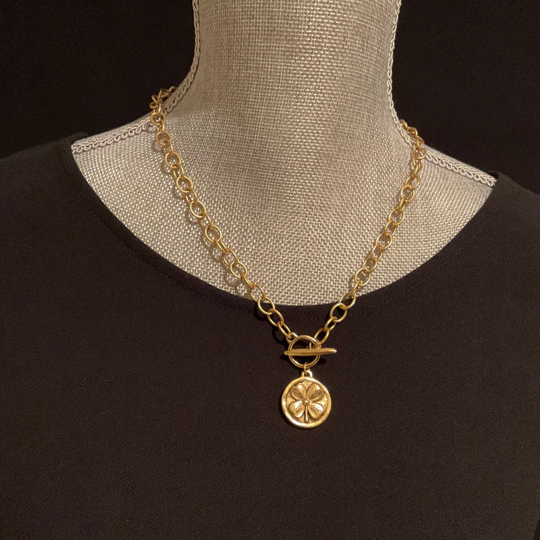 Antique Matte Gold Chain With Toggle and Coin Pendant, Irish Claddagh ...