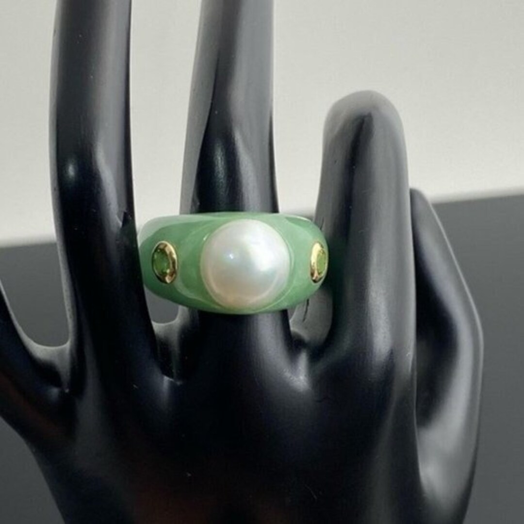 Vintage Jade Ring 14k Gold Bezel Set Peridot Gemstones Size 8 Ring Made ...