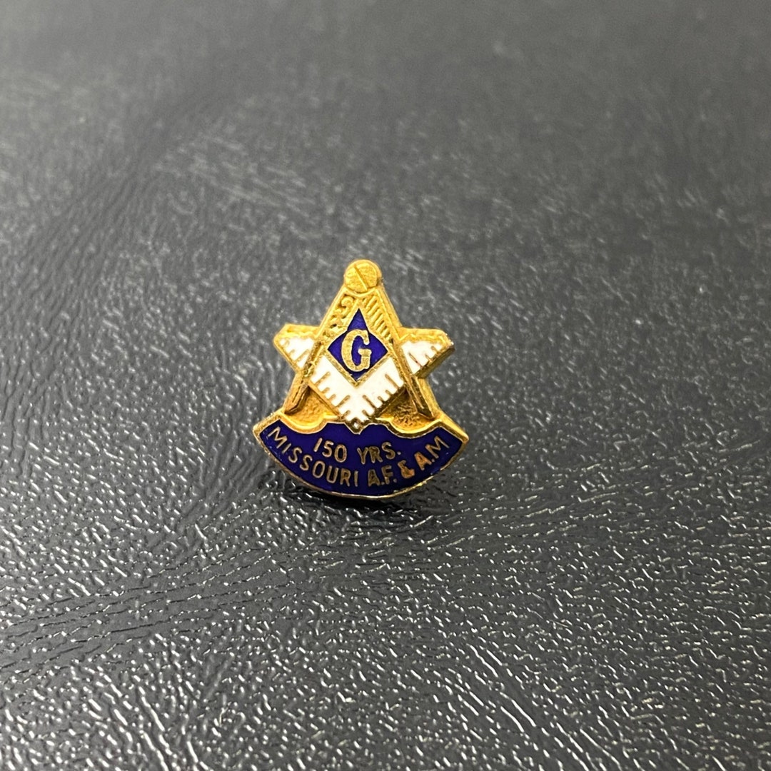 Vintage Masonic Pin Gold Tone Pin Blue White Enamel Freemason Square ...