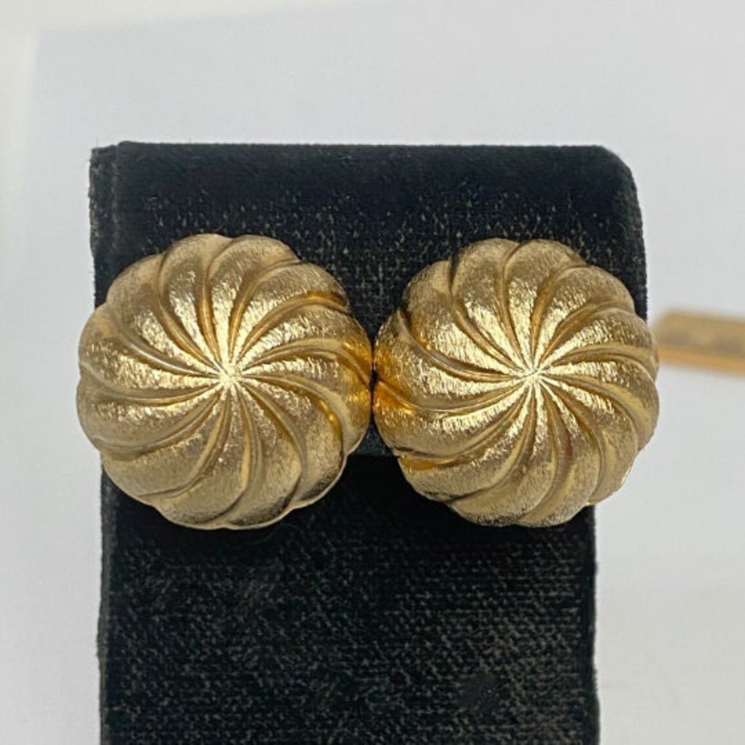 Vintage Marvella Clip-on Earrings Gold Tone Clip Ons Vintage Italian ...