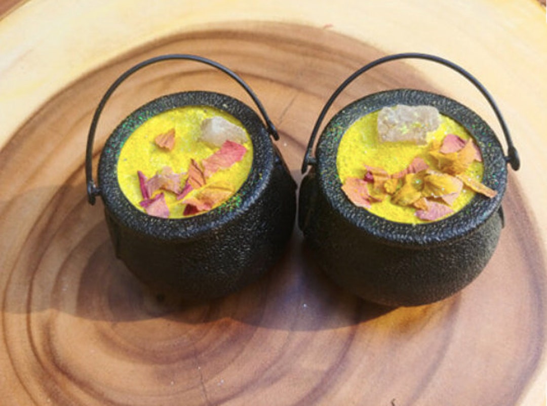 Beautiful Mourning Yellow Cauldron Witch's Vegan Herbal Luxury Bath ...